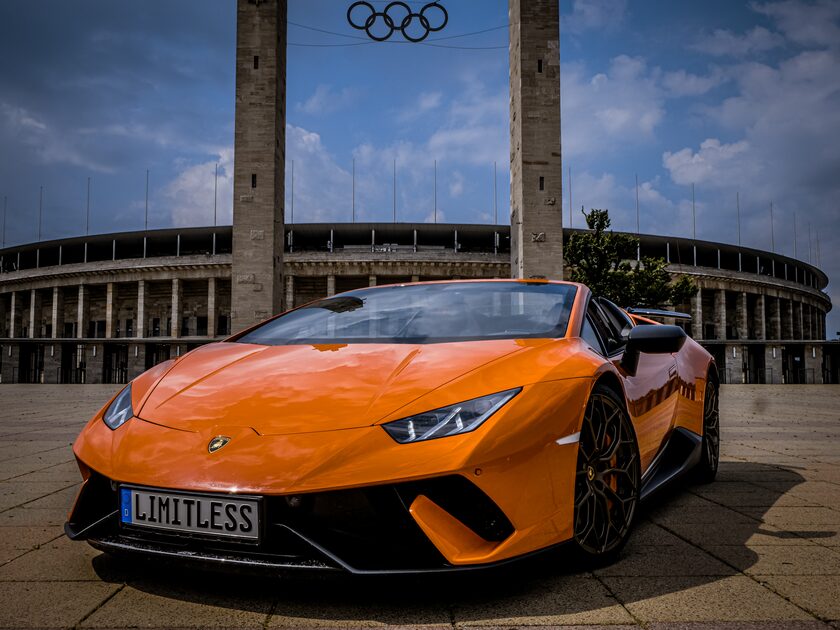 l Limitless Performance Sportscar Rental in Berlin